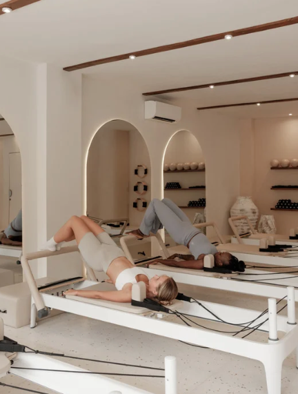 Waarom Millennials en Gen Z massaal voor Pilates kiezen – De Pilates Store